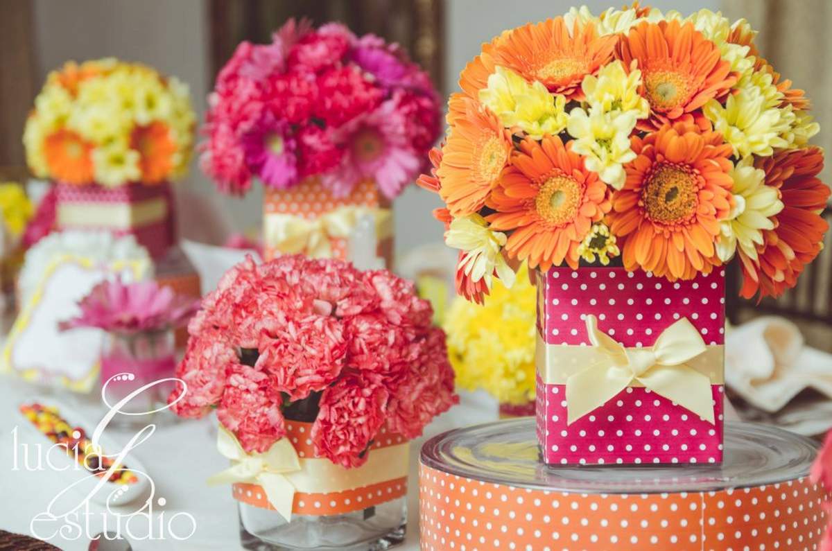Spring, flowers Graduation/End of School Party Ideas | Photo 1 of 7 ...
