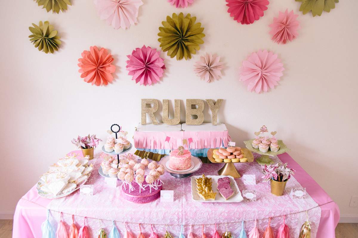 The Party That Etsy Built: 35 Etsy Shops from around the world ...