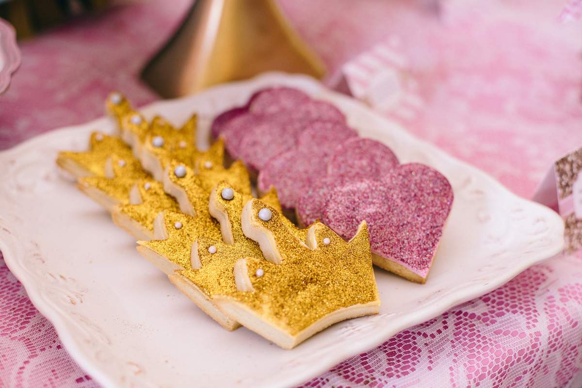 The Party That Etsy Built: 35 Etsy Shops from around the world ...