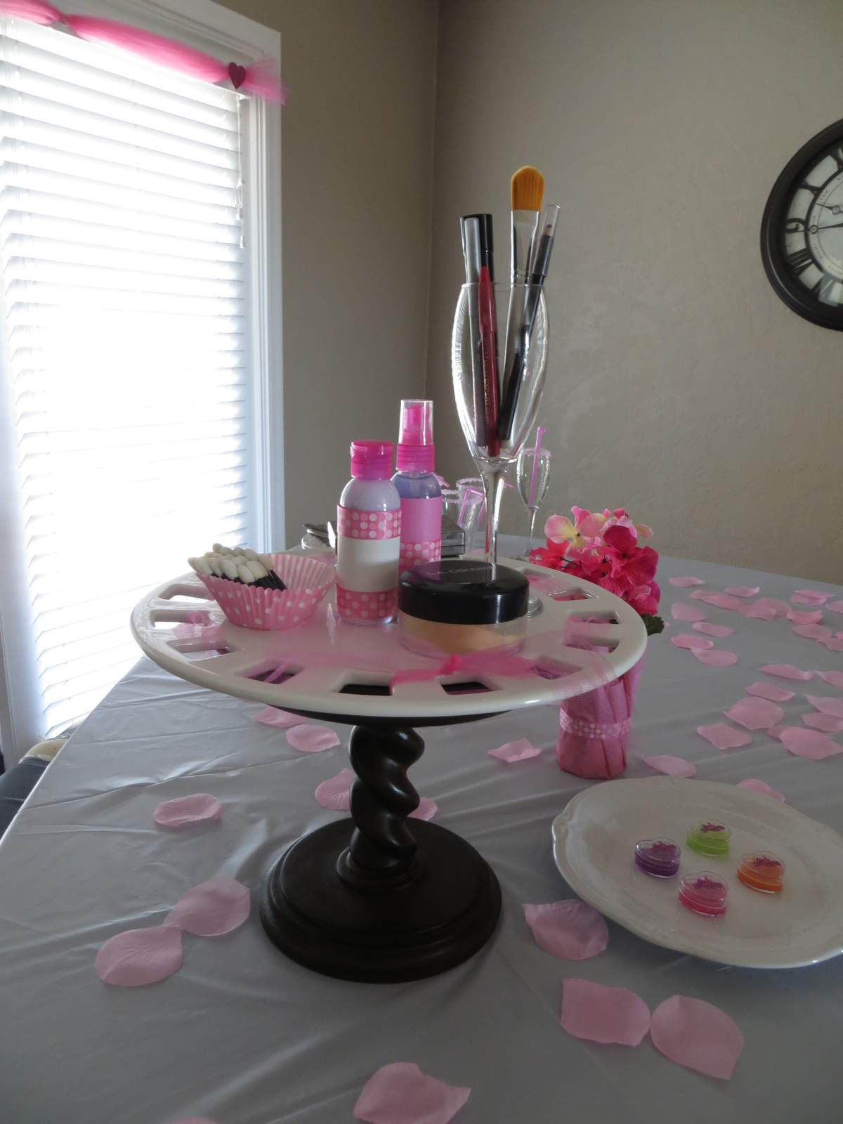 Girly girl Birthday Party Ideas | Photo 14 of 16 | Catch My Party