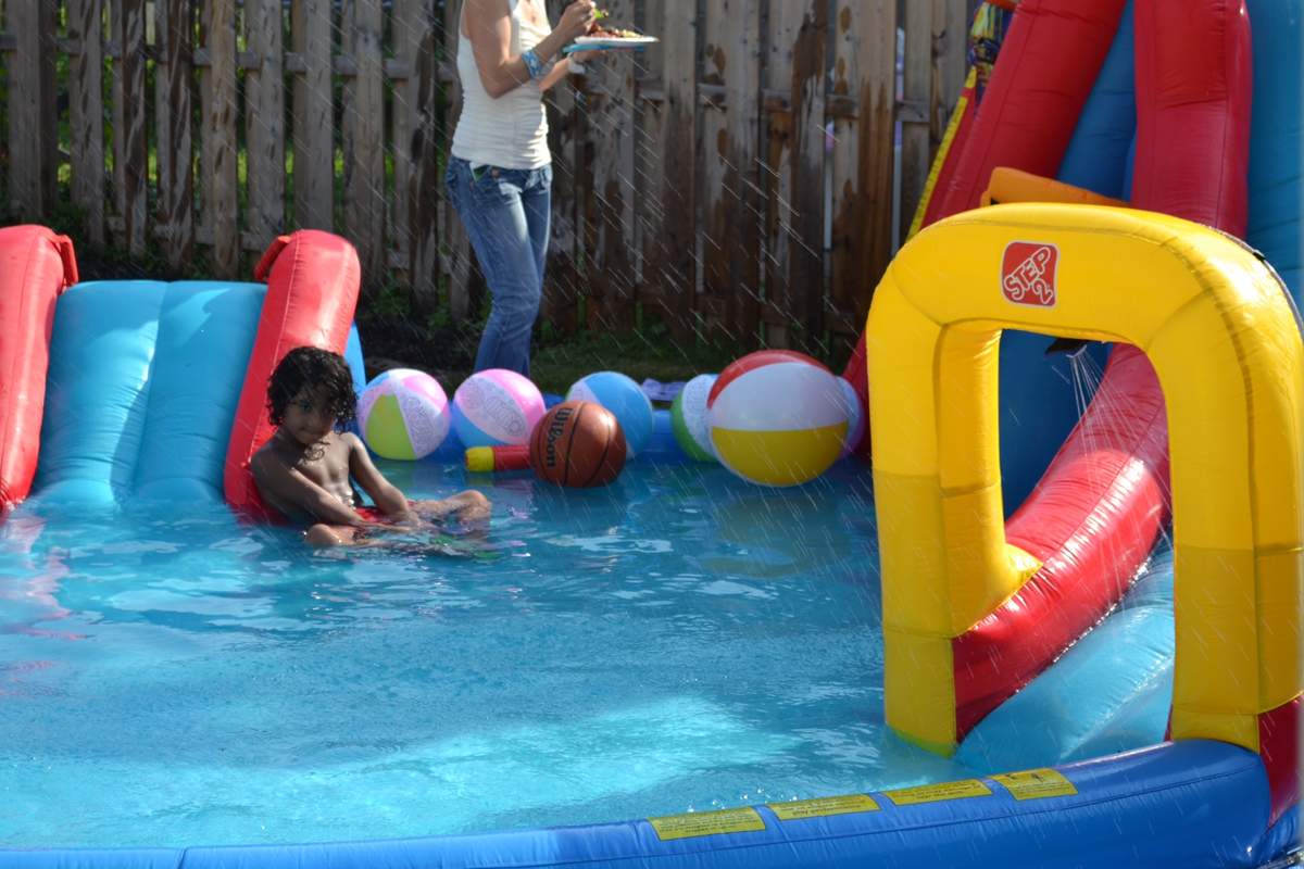 Summer Pool / Splash Birthday Party Birthday Party Ideas | Photo 1 of ...