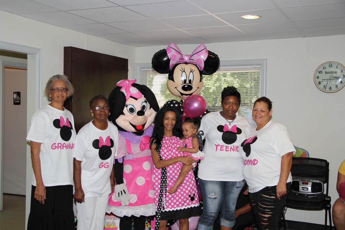 Minnie Mouse Birthday Party Ideas | Photo 16 of 274 | Catch My Party