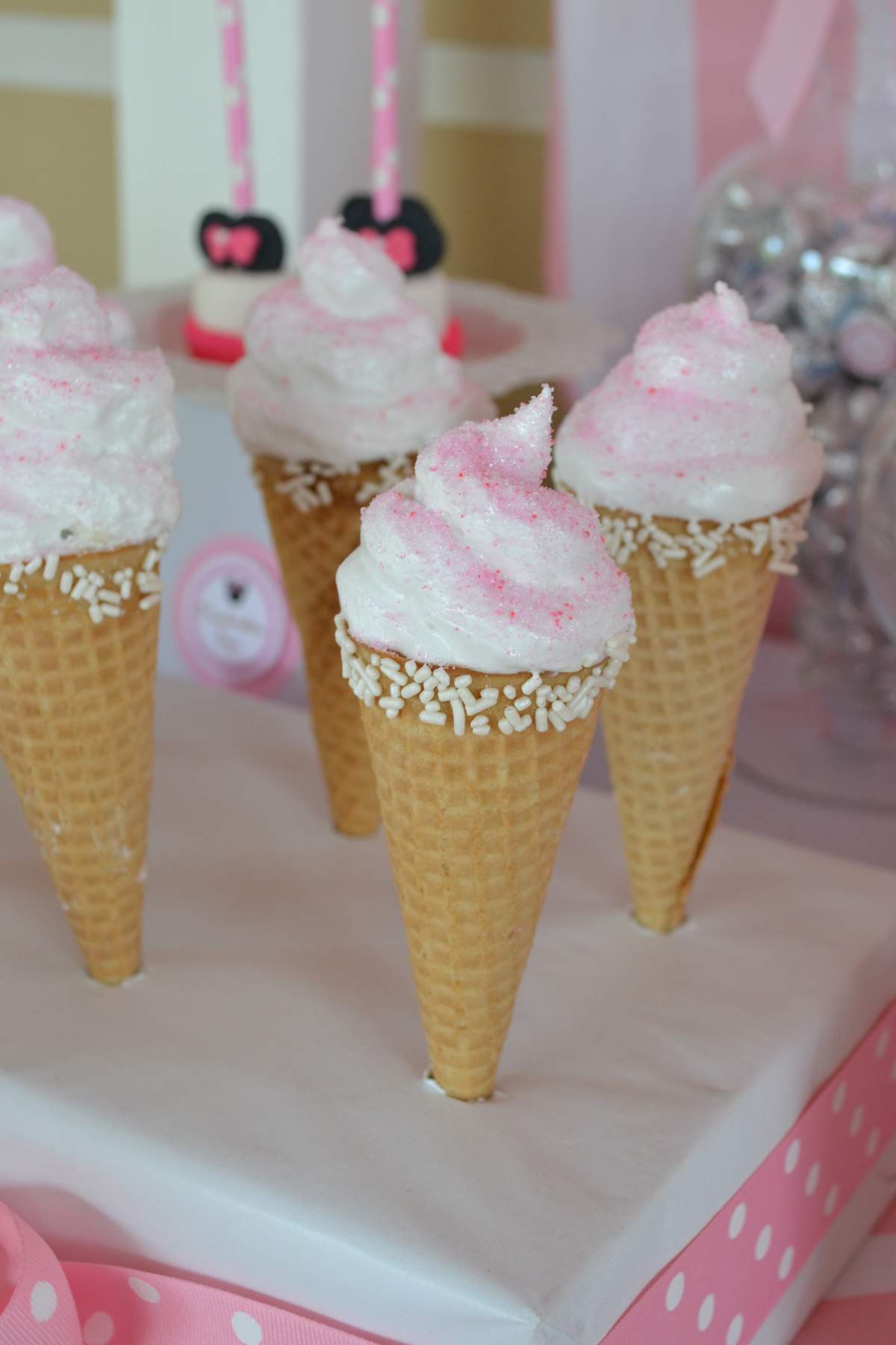 Minnie Mouse / Ice Cream Birthday Party Ideas | Photo 1 of 53 | Catch ...