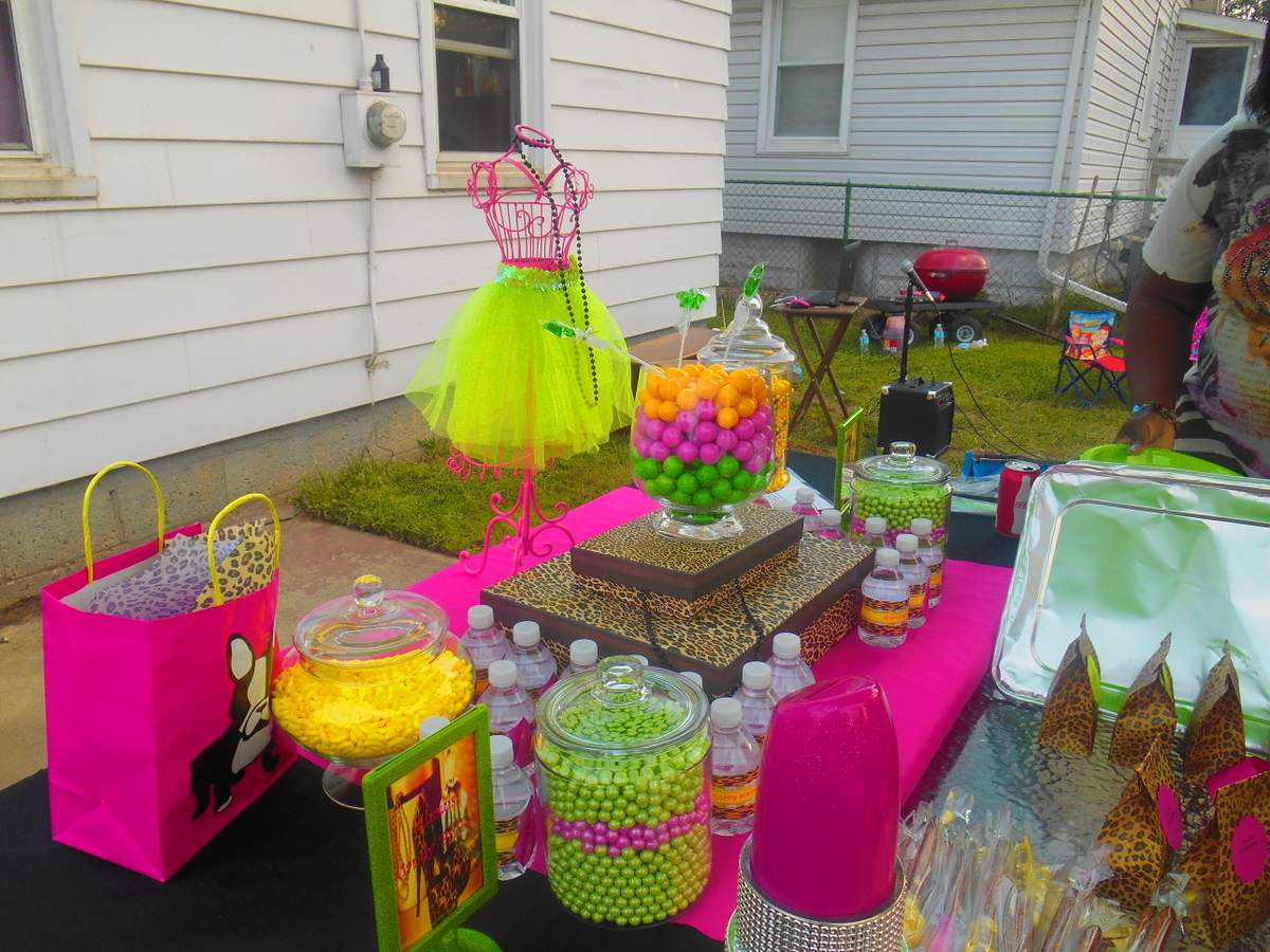 Glam Girl Fashion Show Birthday Party Ideas | Photo 3 of 39 | Catch My ...