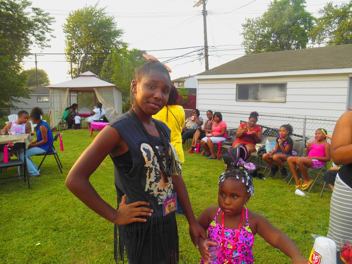 Glam Girl Fashion Show Birthday Party Ideas | Photo 3 of 39 | Catch My ...