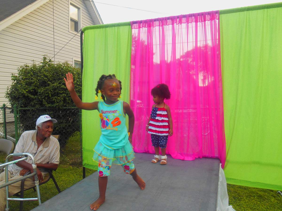 Glam Girl Fashion Show Birthday Party Ideas | Photo 3 of 39 | Catch My ...