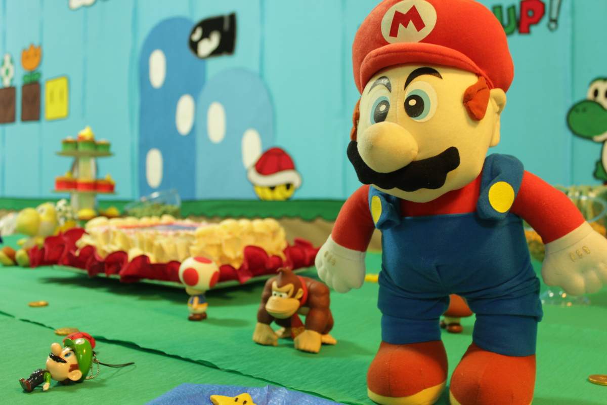 Super Mario Bros / Birthday "Amanda level up!" | Catch My Party