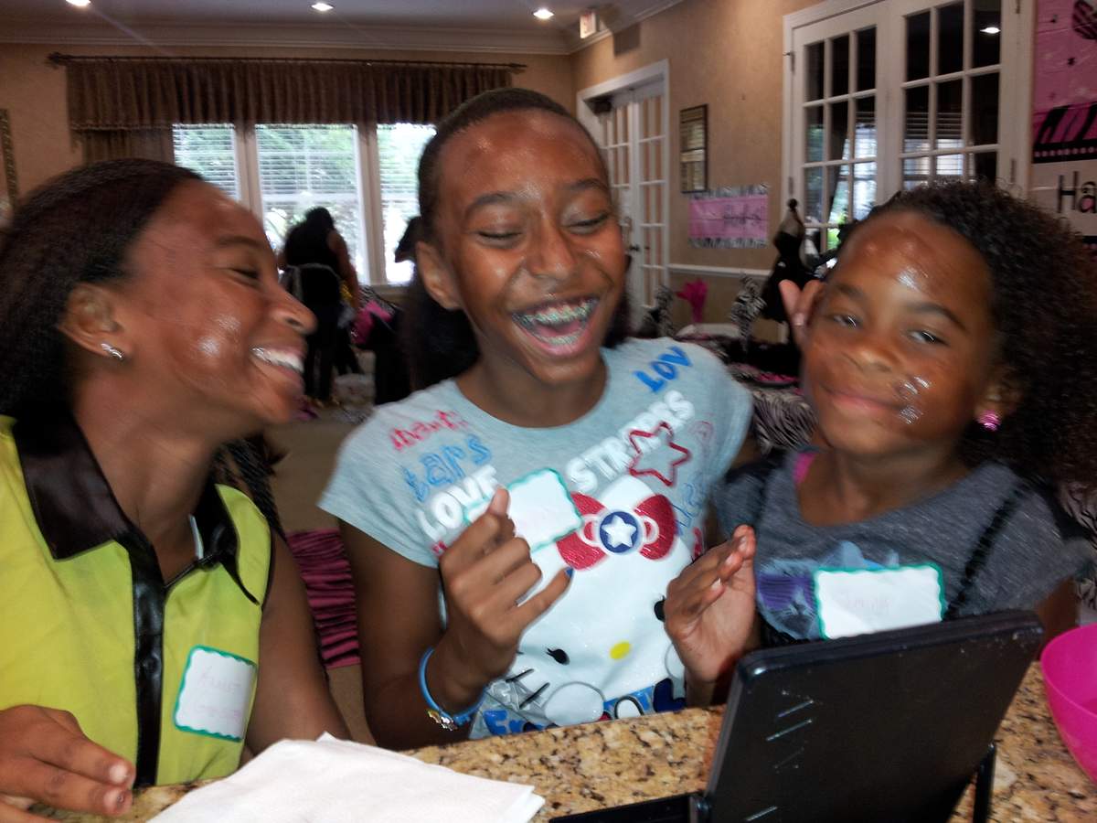 Glam Birthday Party Ideas | Photo 3 of 19 | Catch My Party