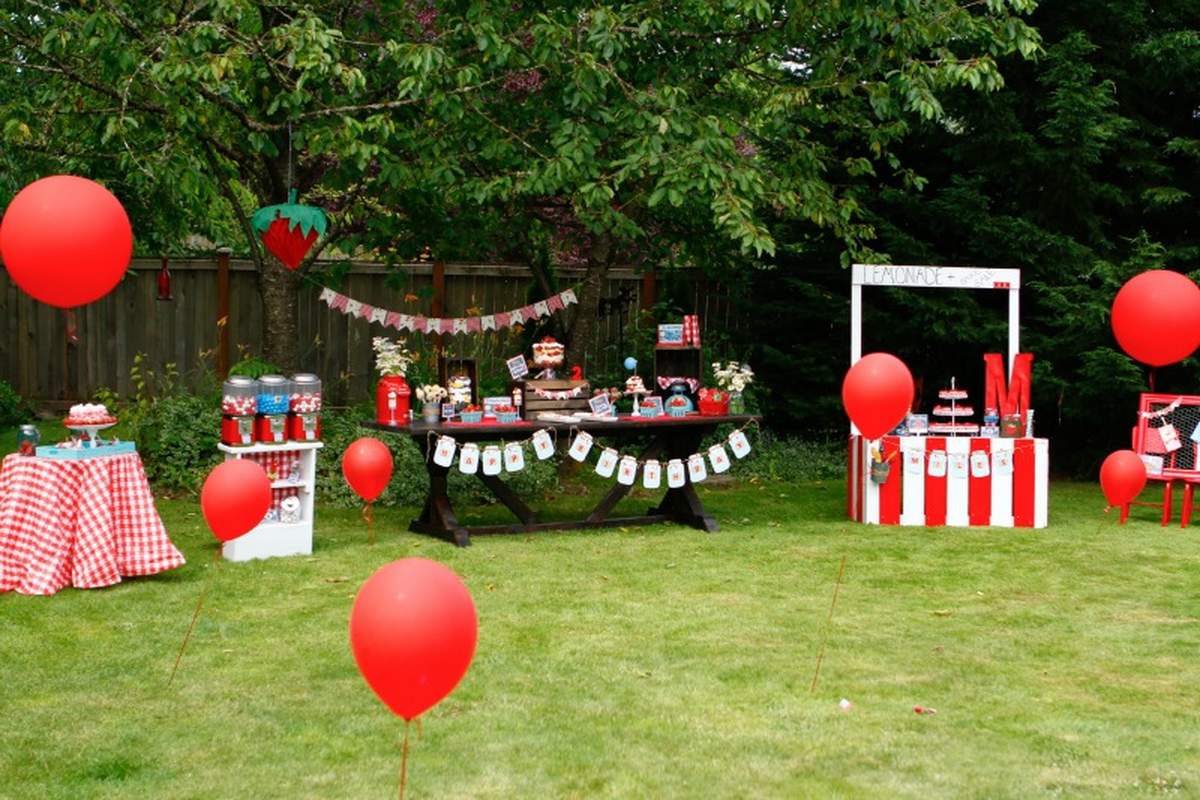 Berry Bash Birthday Party Ideas | Photo 26 of 58 | Catch My Party