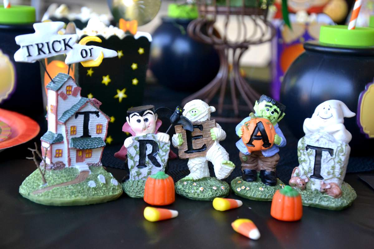 Candyland Halloween Party Ideas | Photo 14 of 73 | Catch My Party
