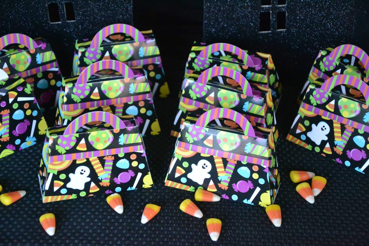 Candyland Halloween Party Ideas | Photo 1 of 73 | Catch My Party