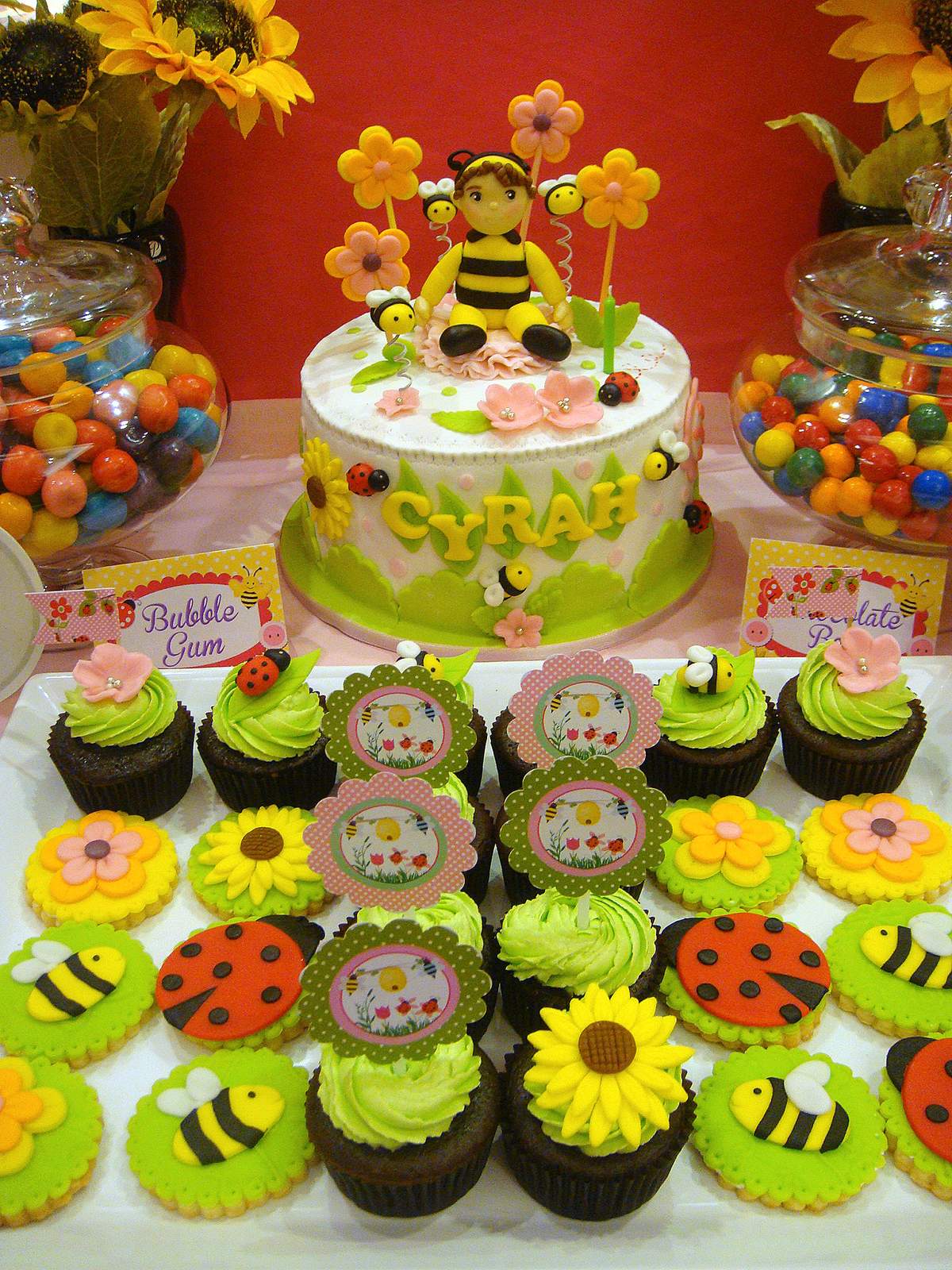 Bumble Bee Birthday Party Ideas | Photo 1 of 5 | Catch My Party
