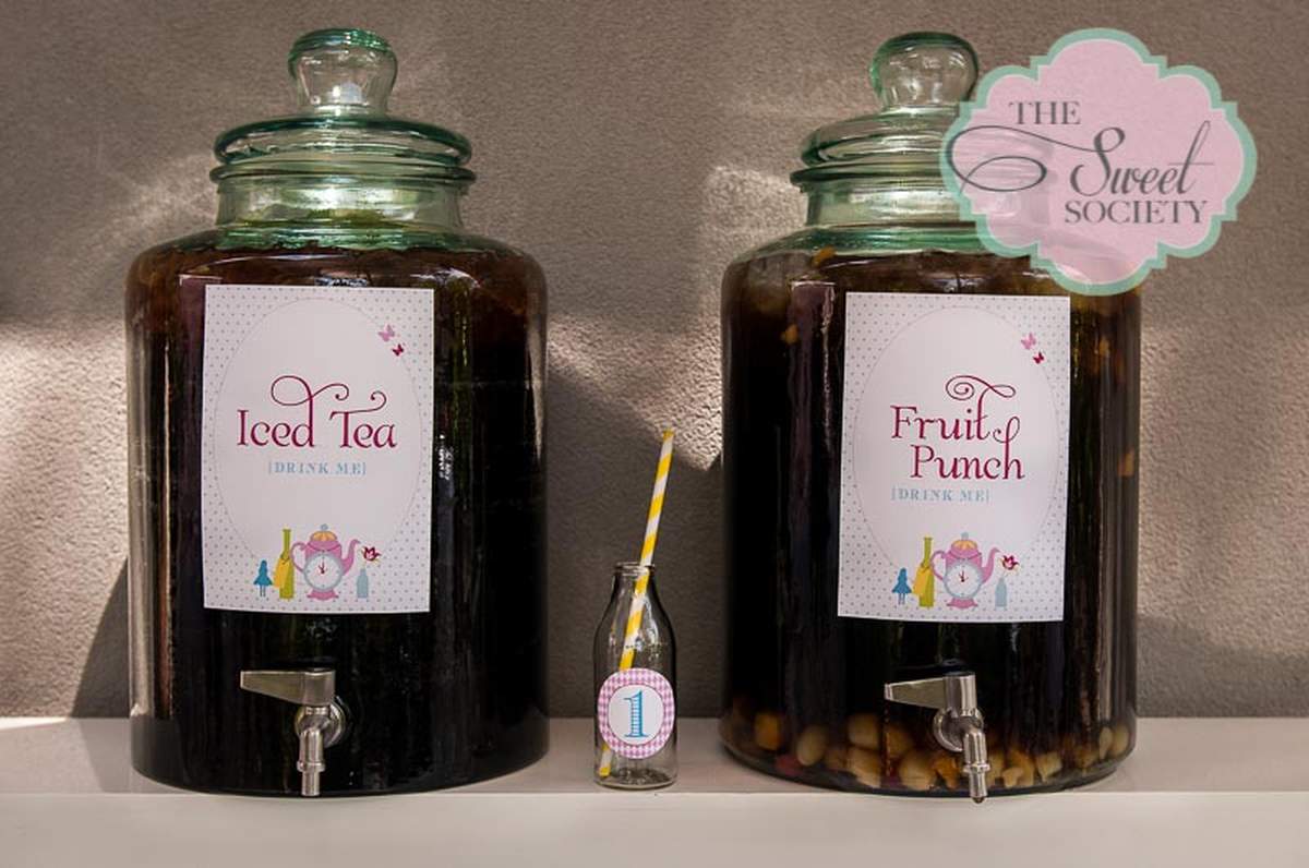 Wonderland Whimsy Birthday Party Ideas | Photo 15 of 21 | Catch My Party