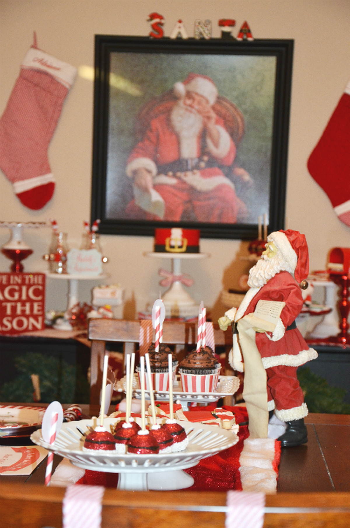 Santa Claus Christmas/Holiday Party Ideas | Photo 14 of 22 | Catch My Party