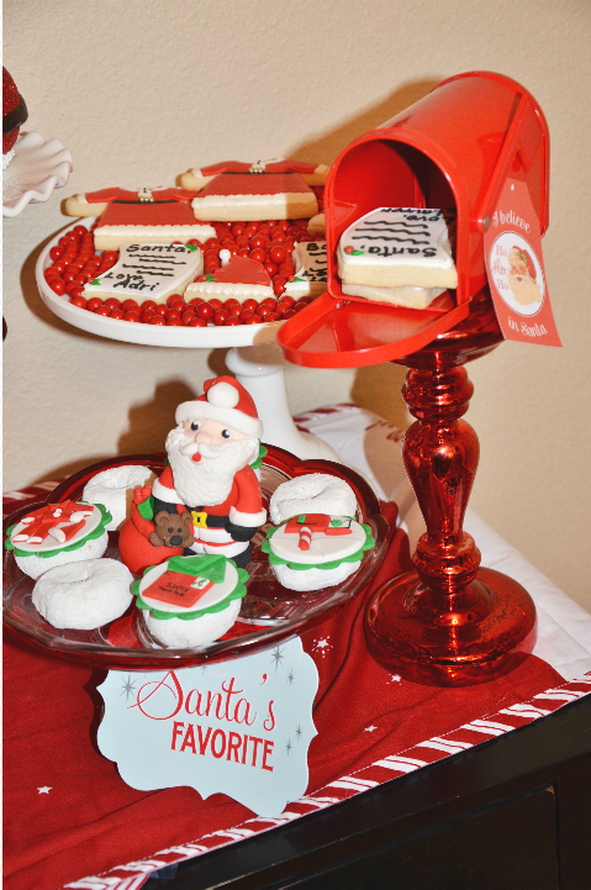 Santa Claus Christmas/Holiday Party Ideas | Photo 11 of 22 | Catch My Party