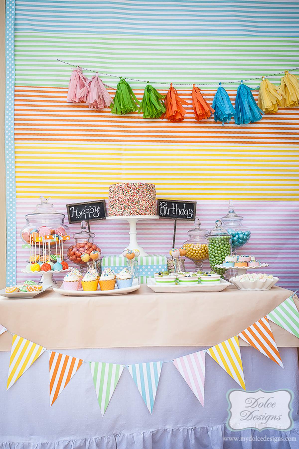 Rainbows & Colors Birthday Party Ideas | Photo 1 of 48 | Catch My Party
