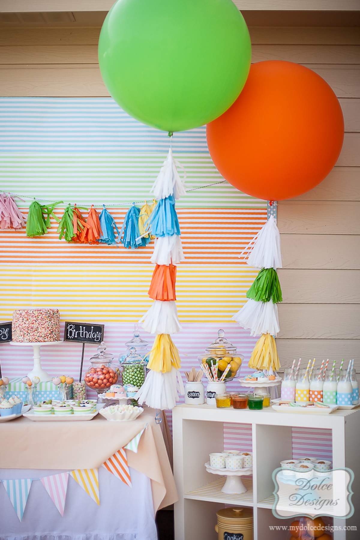 Rainbows & Colors Birthday Party Ideas | Photo 1 of 48 | Catch My Party
