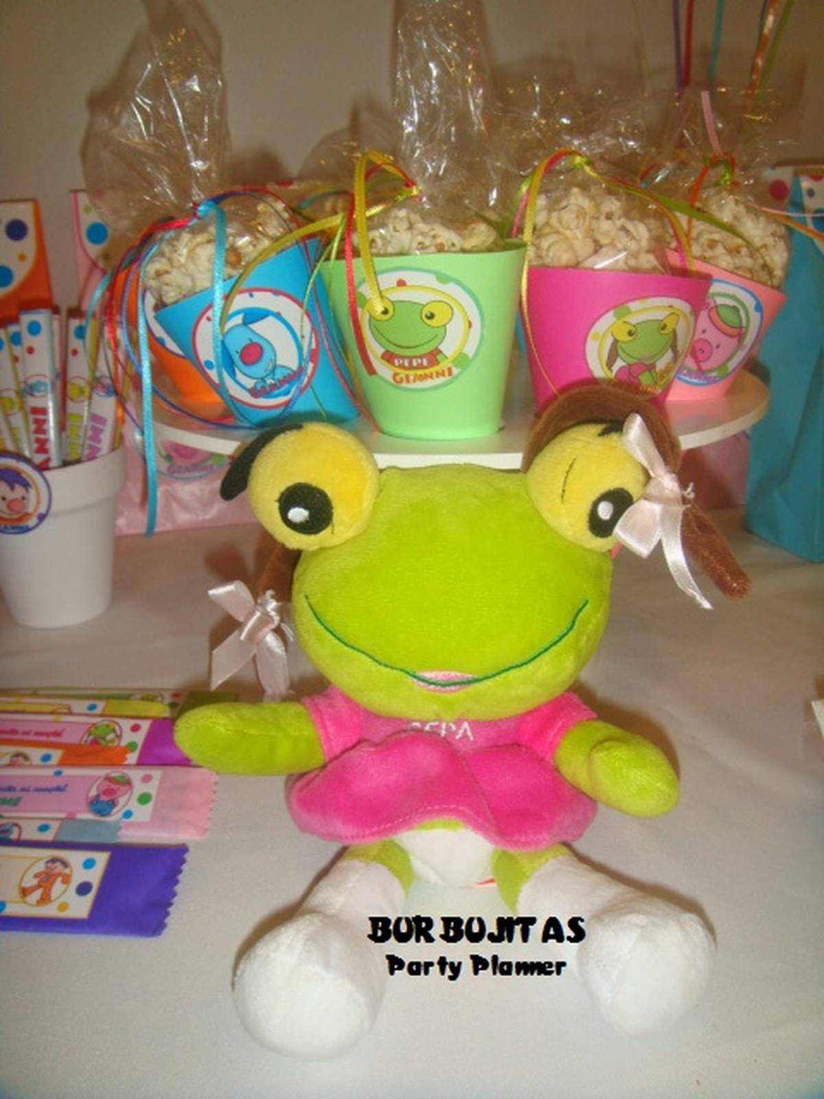 Sapo Pepe Birthday Party Ideas | Photo 2 of 49 | Catch My Party