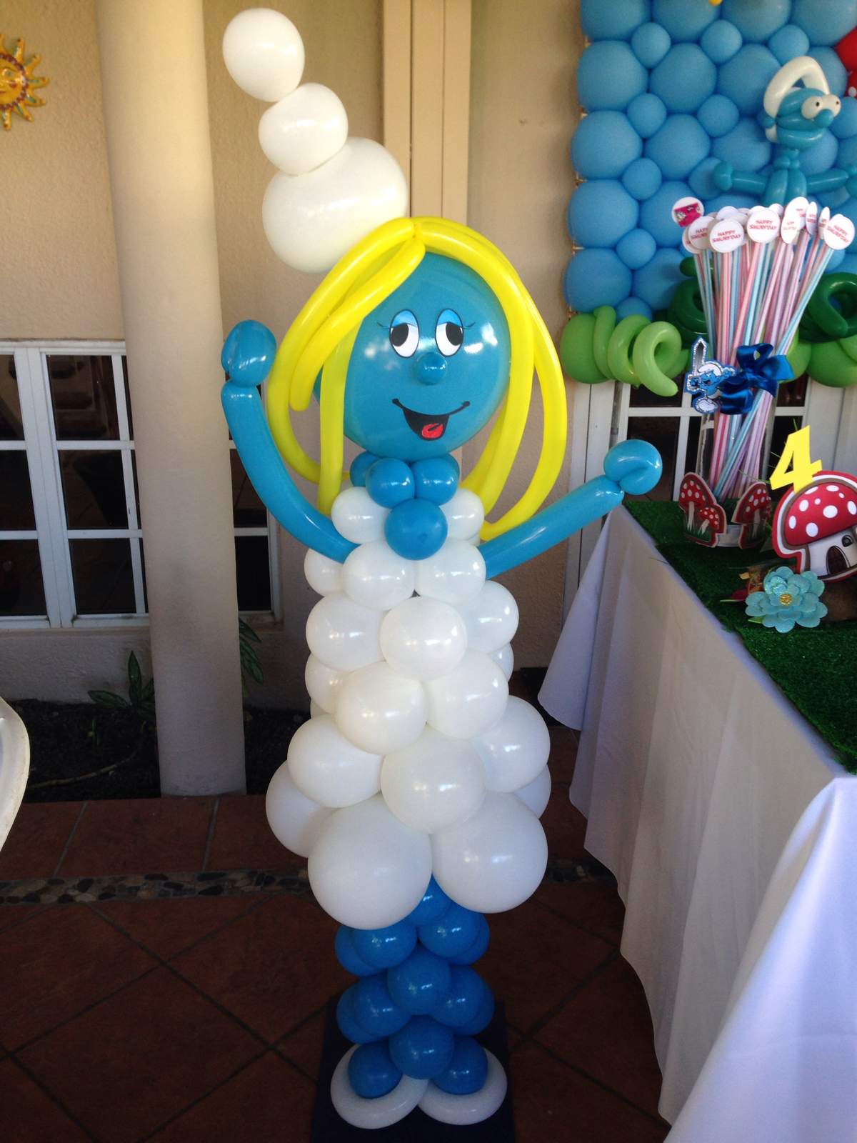 Smurfs Birthday Party Ideas | Photo 17 of 27 | Catch My Party
