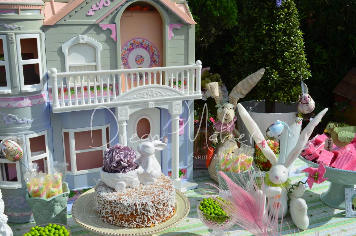 Easter Egg Hunt Easter Party Ideas | Photo 1 of 31 | Catch My Party