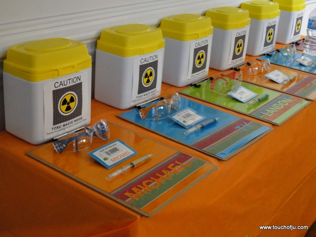 Mad Science Birthday Party Ideas | Photo 23 of 26 | Catch My Party