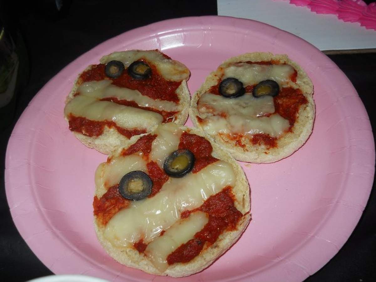 Monster High Birthday Party Ideas | Photo 2 of 10 | Catch My Party