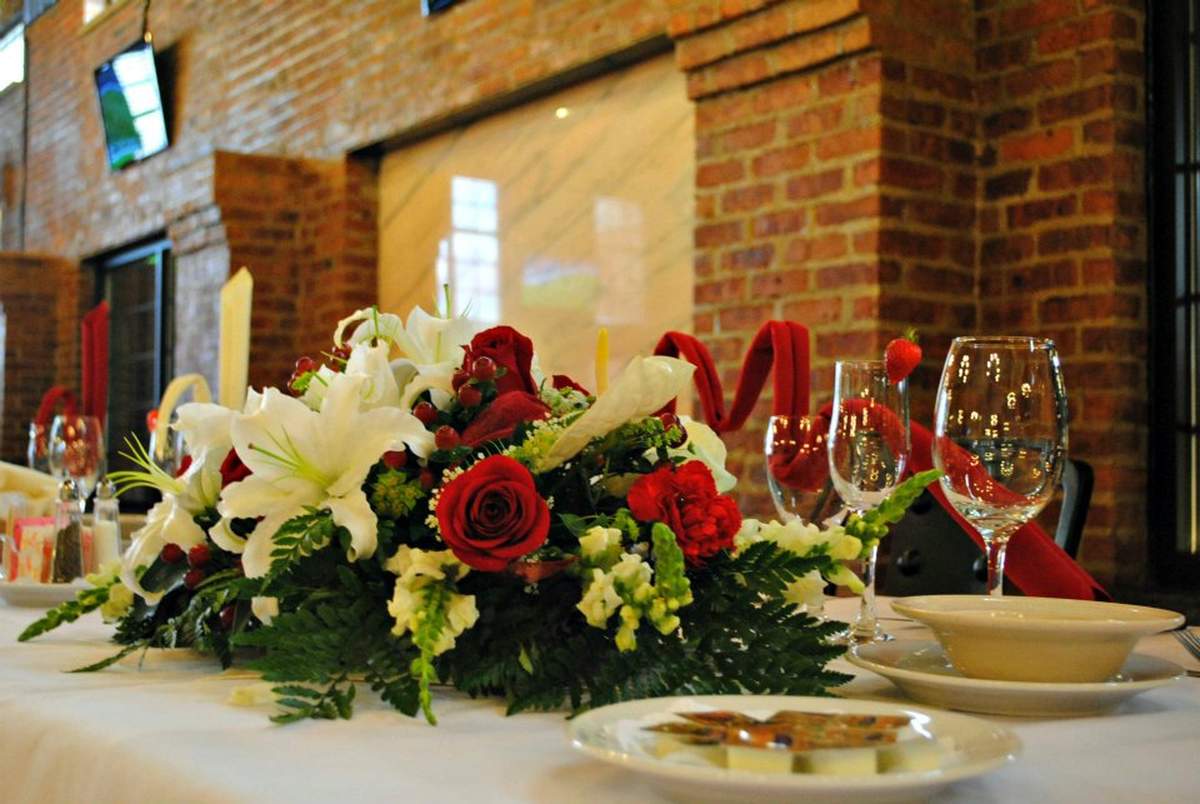 Red and Damask Wedding Party Ideas | Photo 35 of 43 | Catch My Party