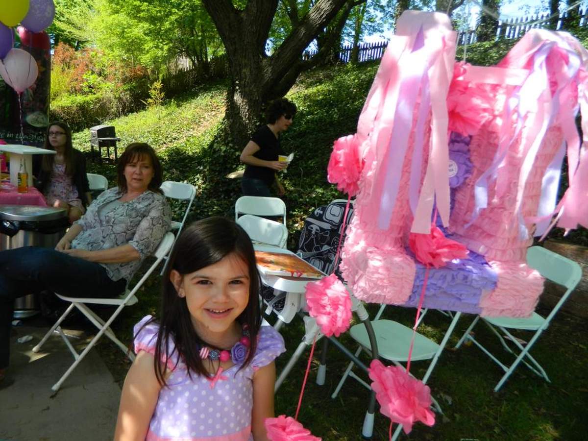 Tangled Birthday Party Ideas | Photo 18 of 44 | Catch My Party