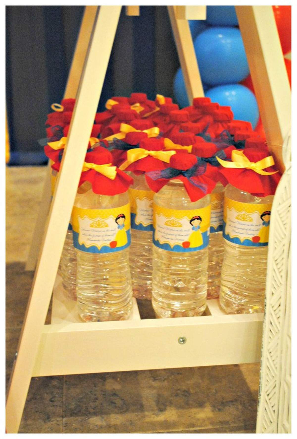 Snow White Cocktail Party Ideas | Photo 2 of 37 | Catch My Party