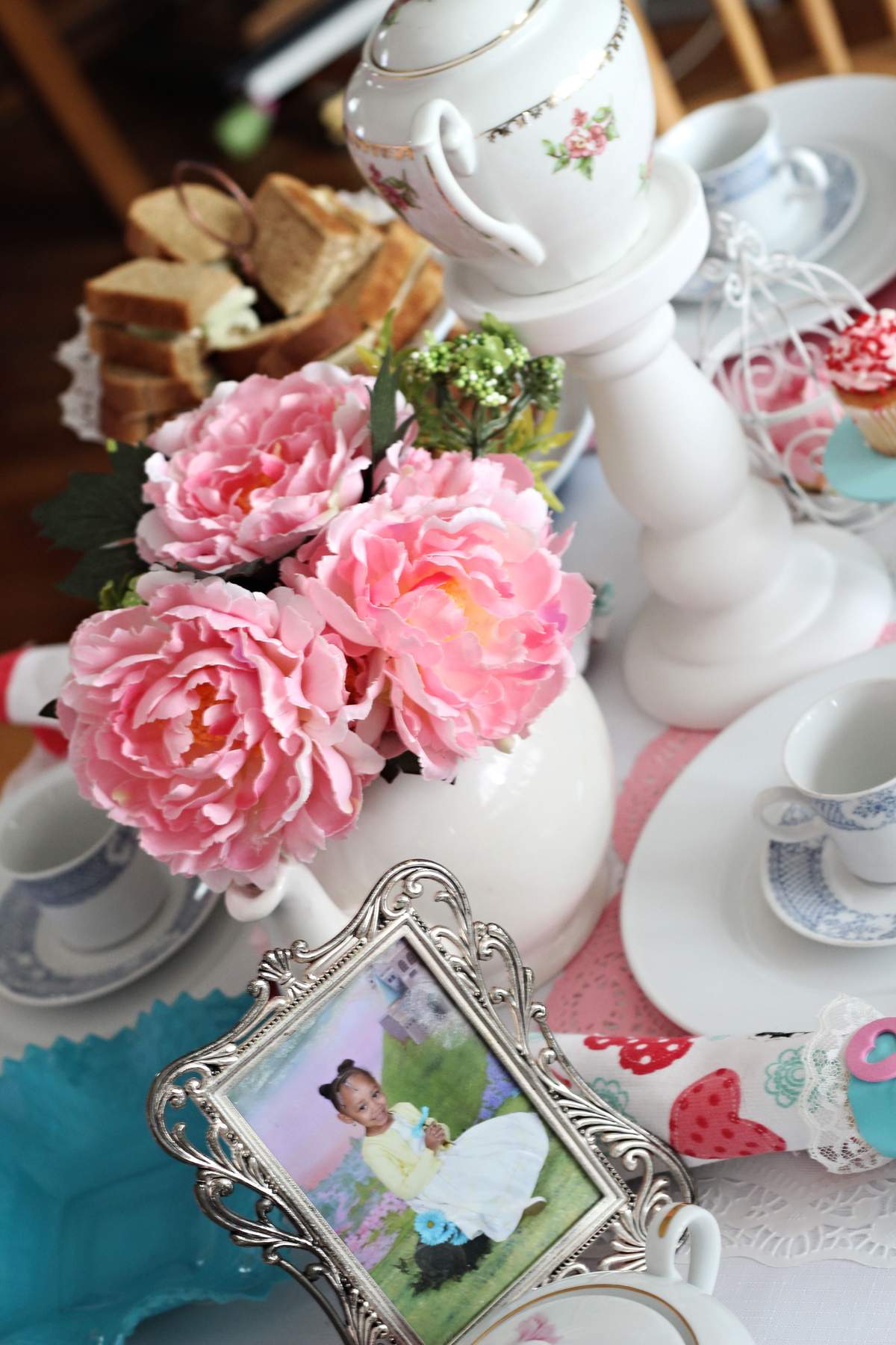 Valentine's Day Tea Valentine's Day Party Ideas | Photo 3 of 13 | Catch ...