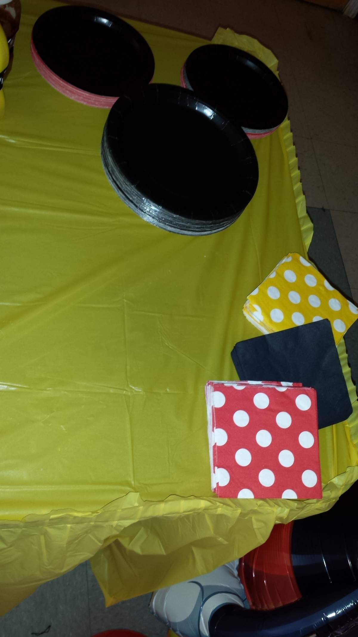 Mickey Mouse Birthday Party Ideas | Photo 17 of 24 | Catch My Party