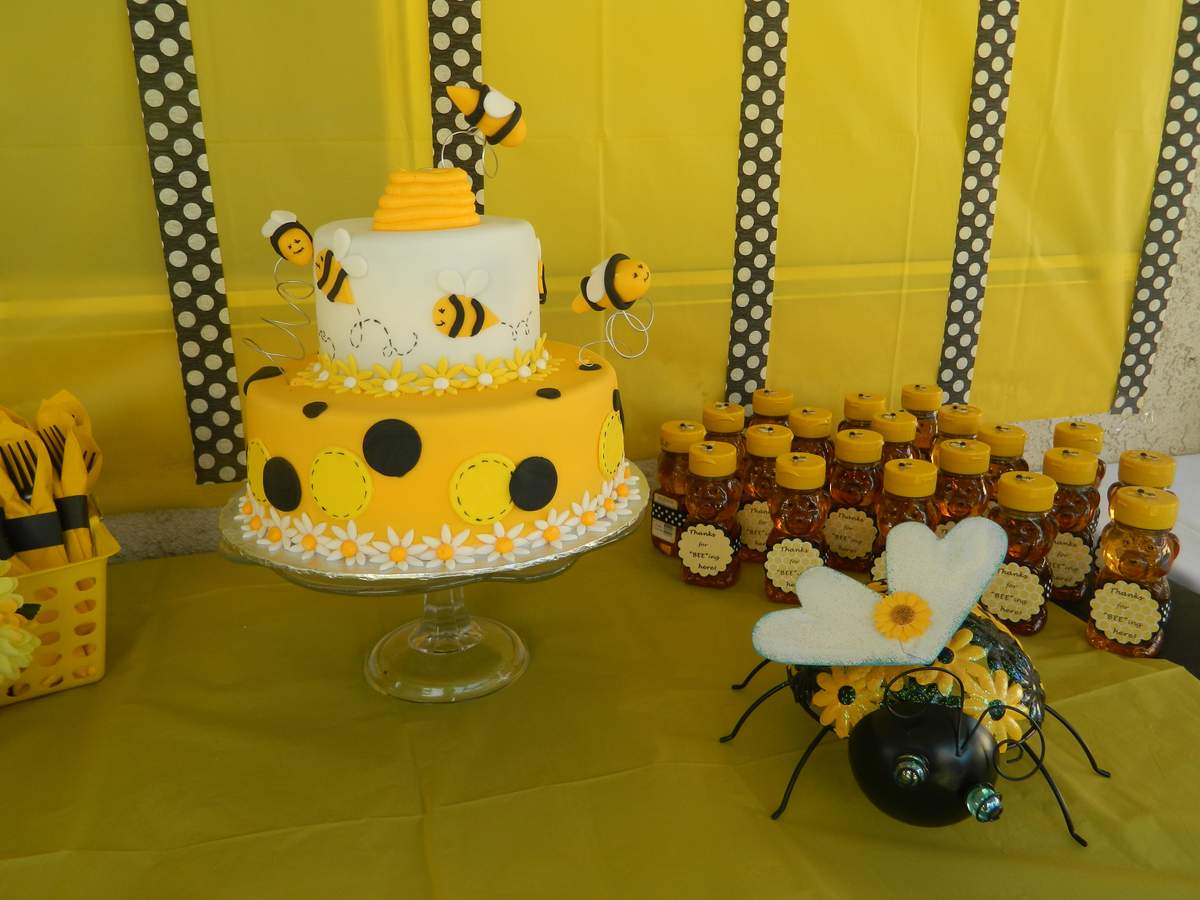 Bee Birthday Party Ideas Photo 6 Of 20 Catch My Party