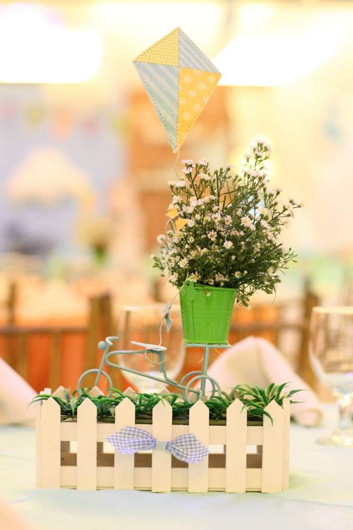 Kite Birthday Party Ideas | Photo 15 of 42 | Catch My Party