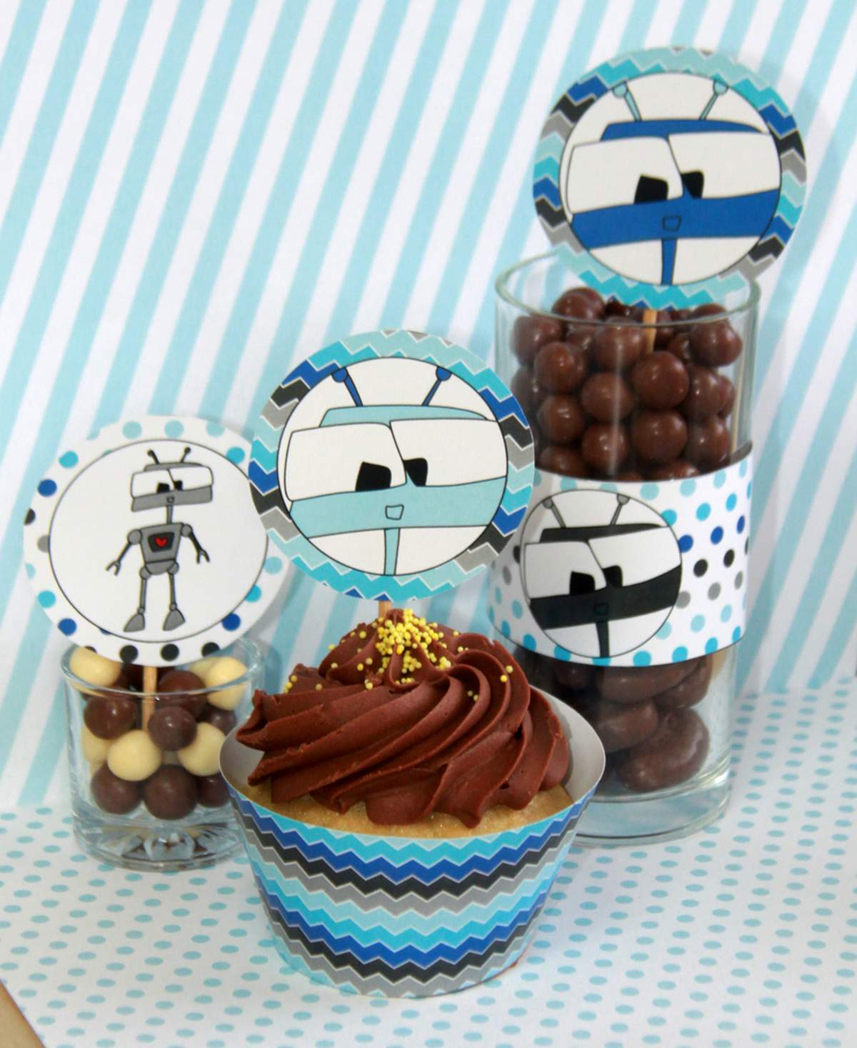 Robot Birthday Party Ideas | Photo 1 of 35 | Catch My Party