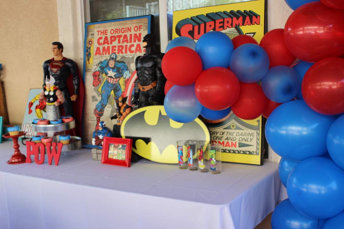 Vintage Superhero Comic book Birthday Party Ideas | Photo 2 of 36 ...