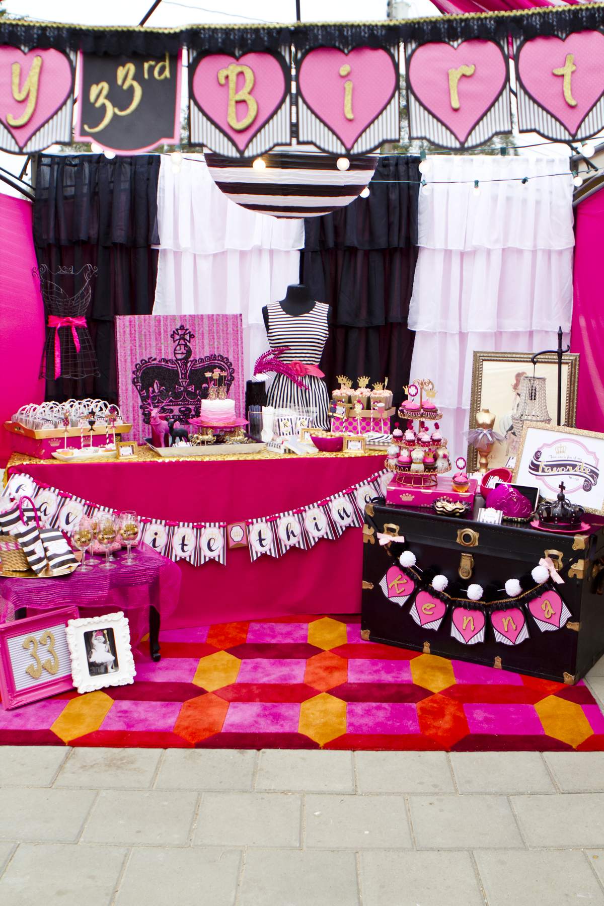 Favorite Things Ladies Night Party Ideas | Photo 1 of 43 | Catch My Party