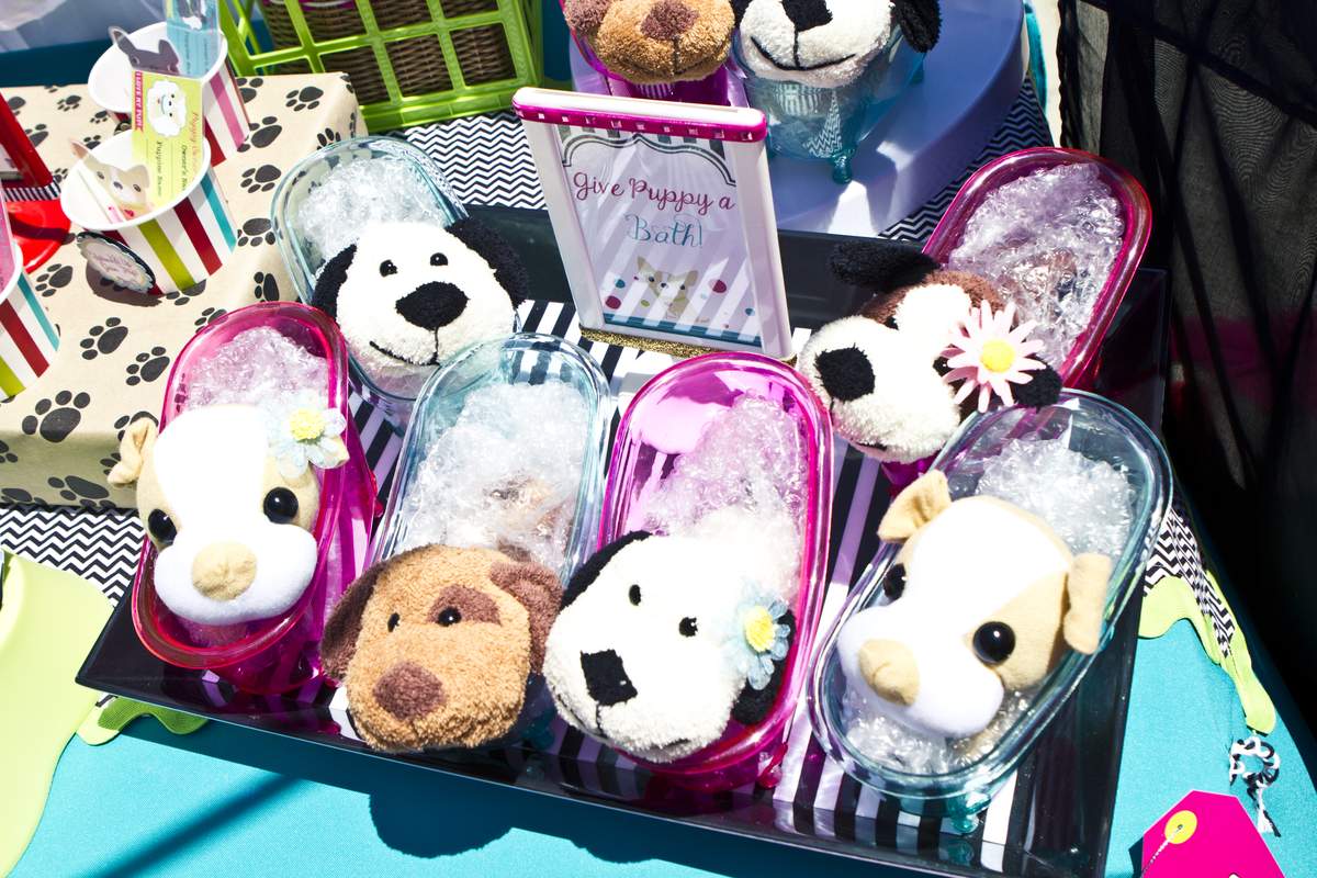 Puppy Parlor Dog/Puppy Party Party Ideas | Photo 1 of 55 | Catch My Party
