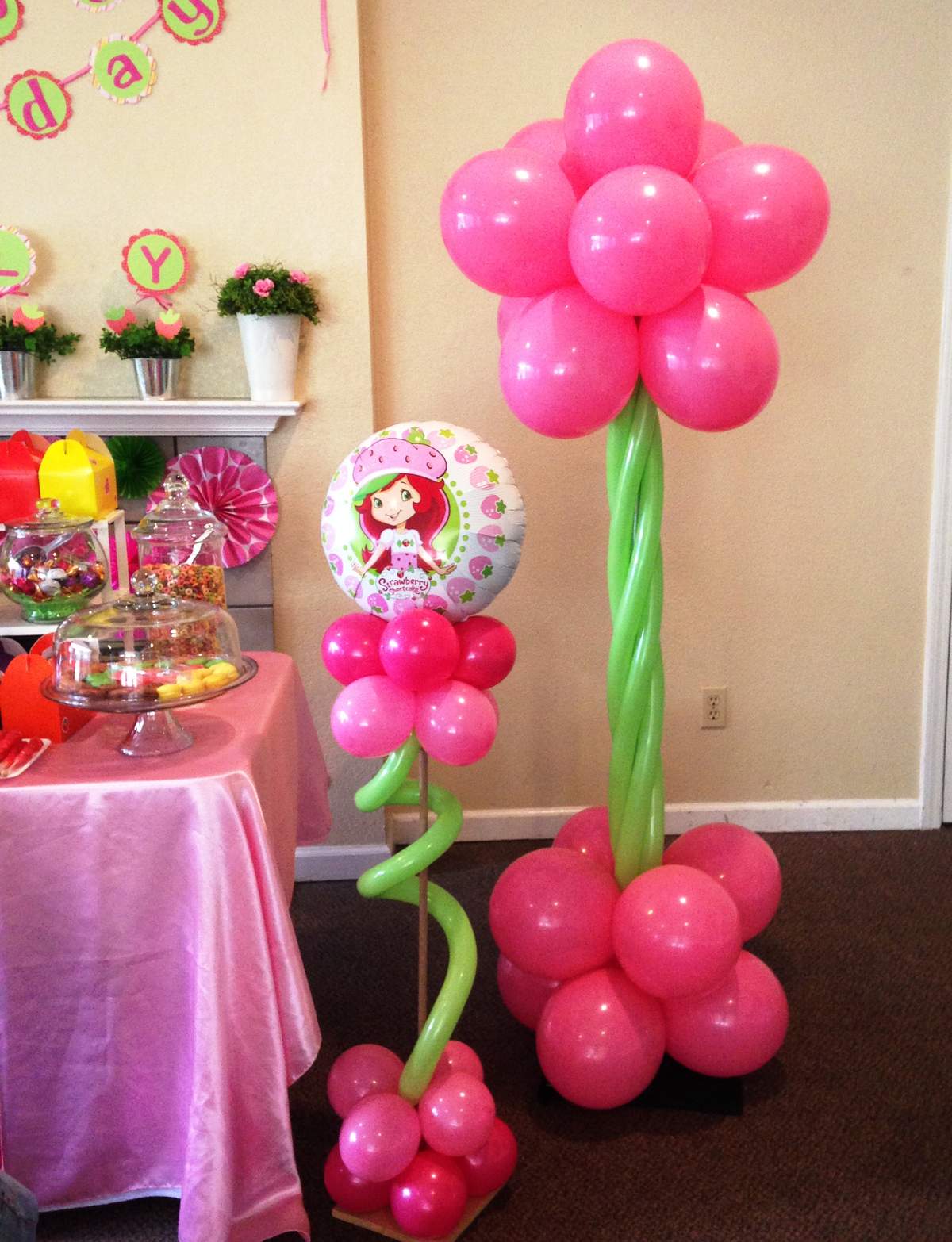 Strawberry Shortcake Birthday Party Ideas | Photo 5 of 11 | Catch My Party