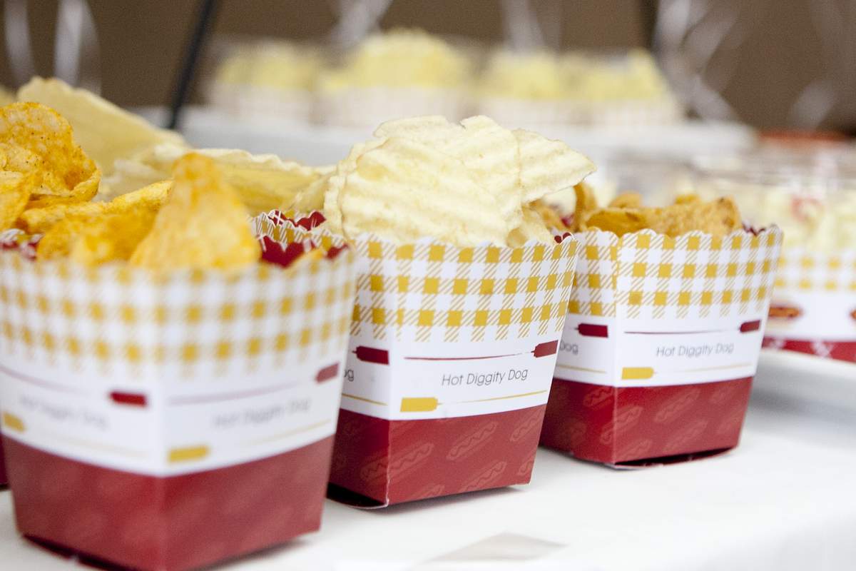 Hot Diggity Dog Summer Party Ideas | Photo 35 of 62 | Catch My Party