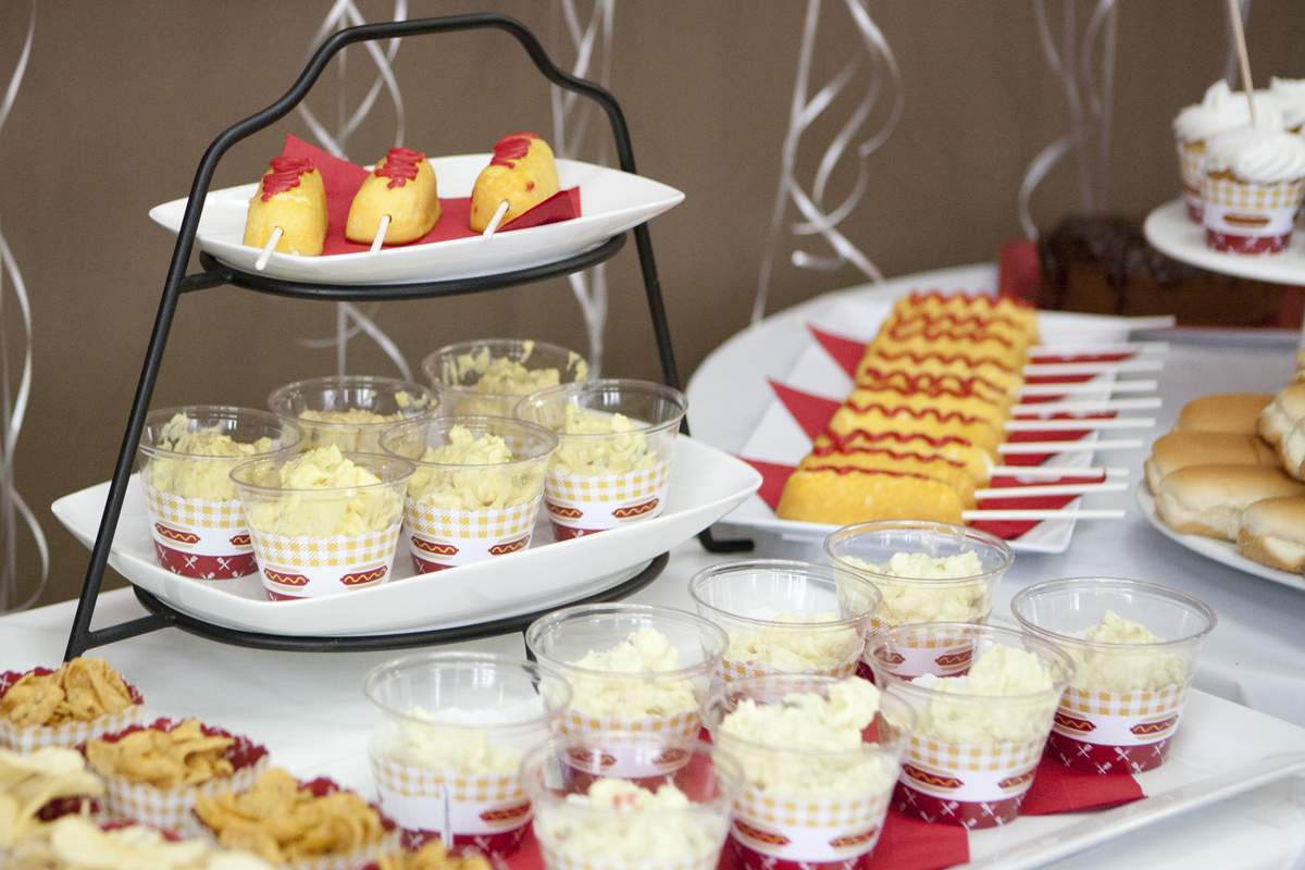 Hot Diggity Dog Summer Party Ideas | Photo 35 of 62 | Catch My Party