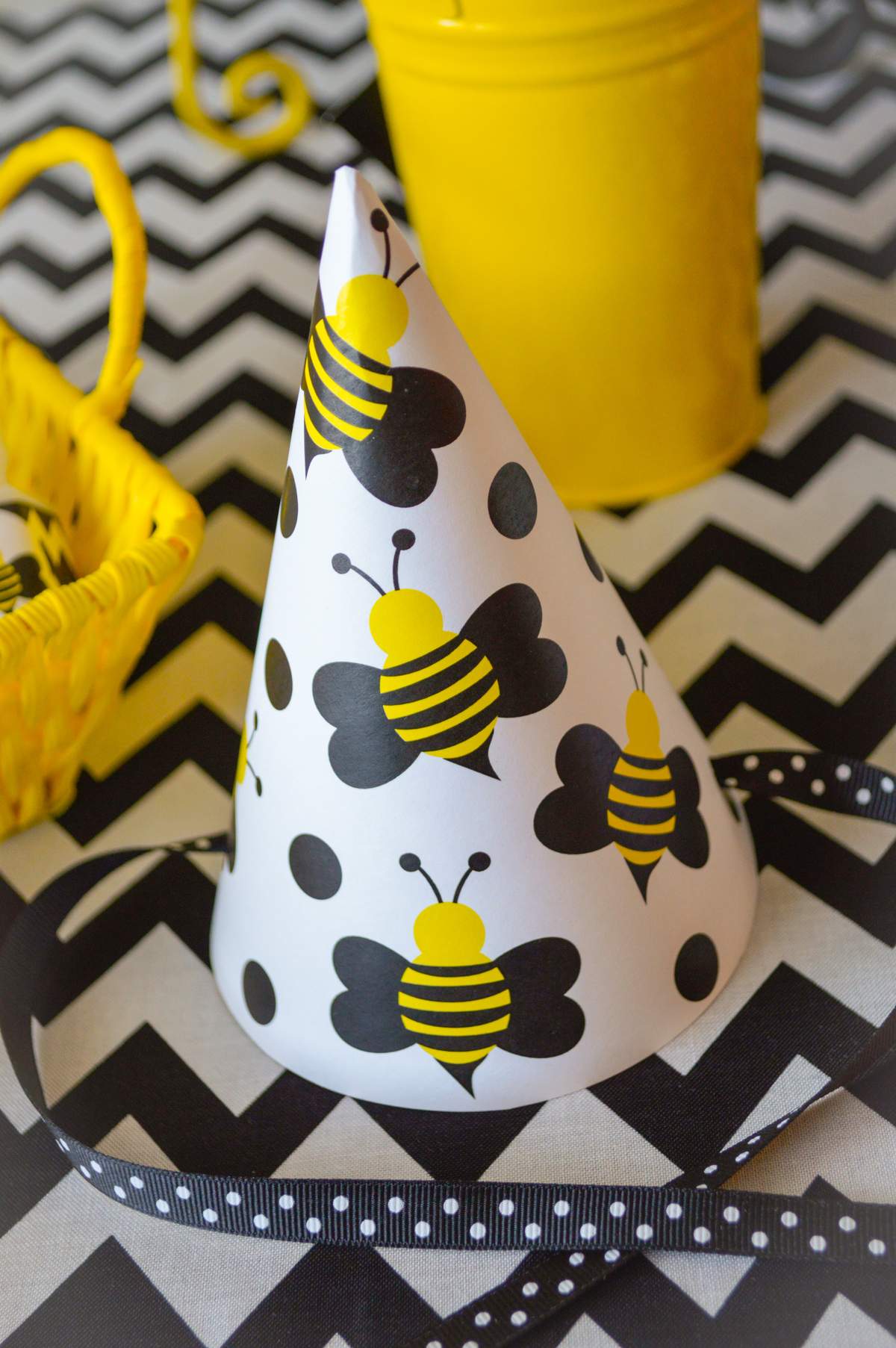 Bumble Bees Birthday Party Ideas | Photo 1 of 24 | Catch My Party