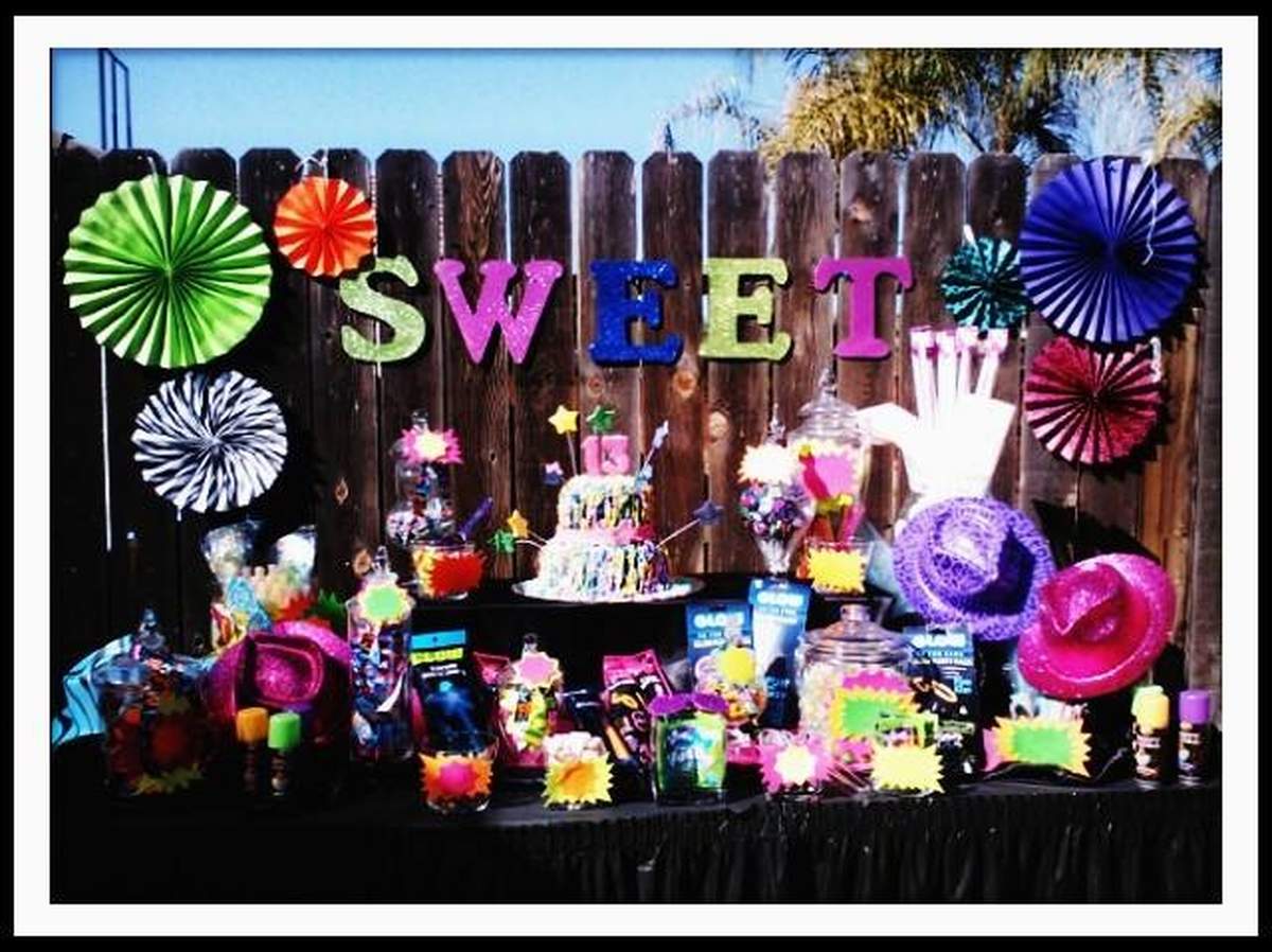 Neon / Birthday "Valerie's 13th Birthday Party" | Catch My Party