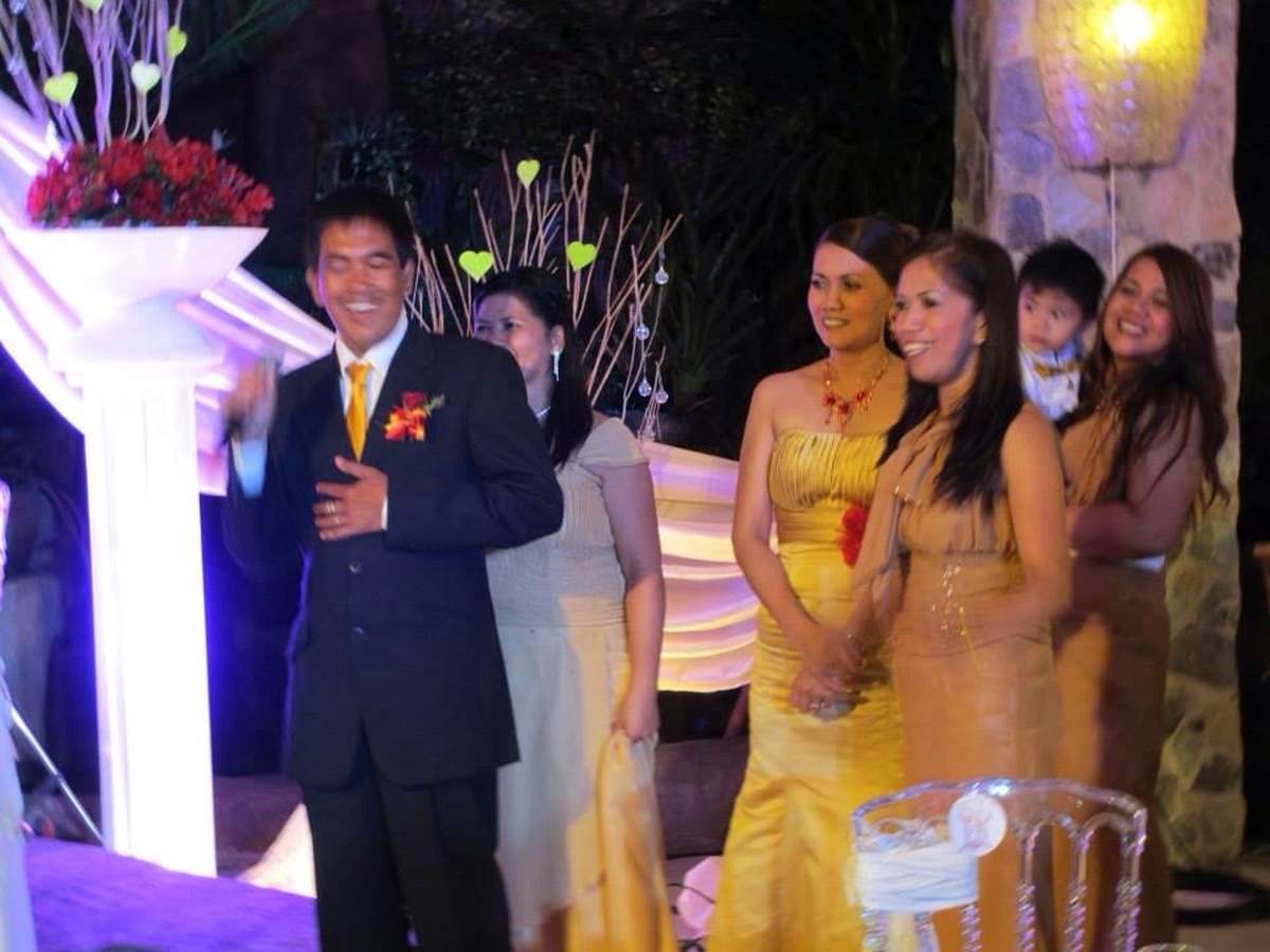 Golden wedding Wedding Party Ideas | Photo 64 of 79 | Catch My Party