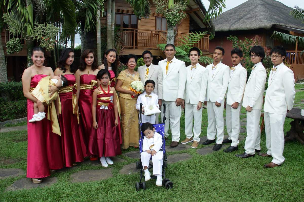 Golden wedding Wedding Party Ideas | Photo 64 of 79 | Catch My Party