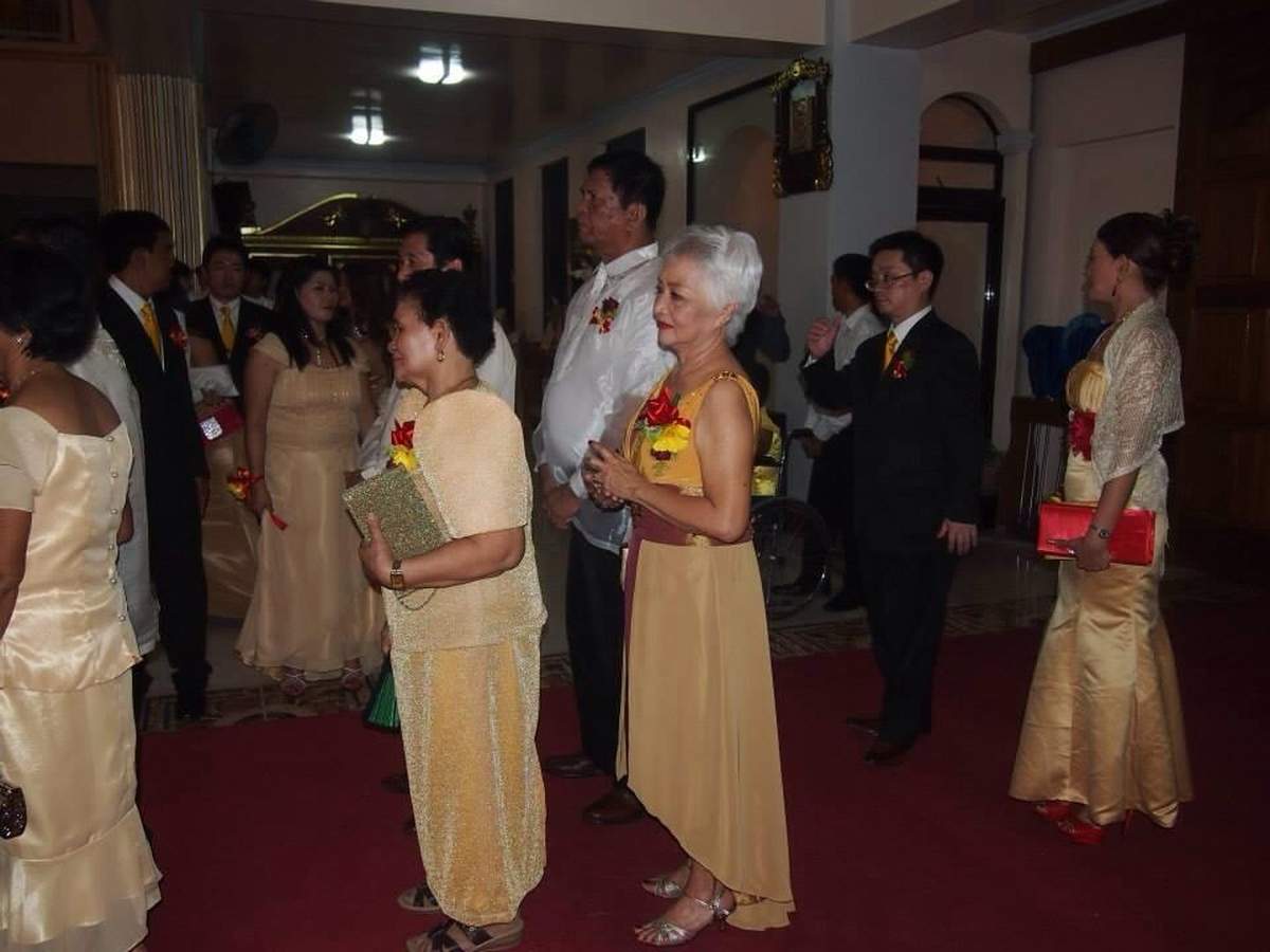 Golden wedding Wedding Party Ideas | Photo 64 of 79 | Catch My Party