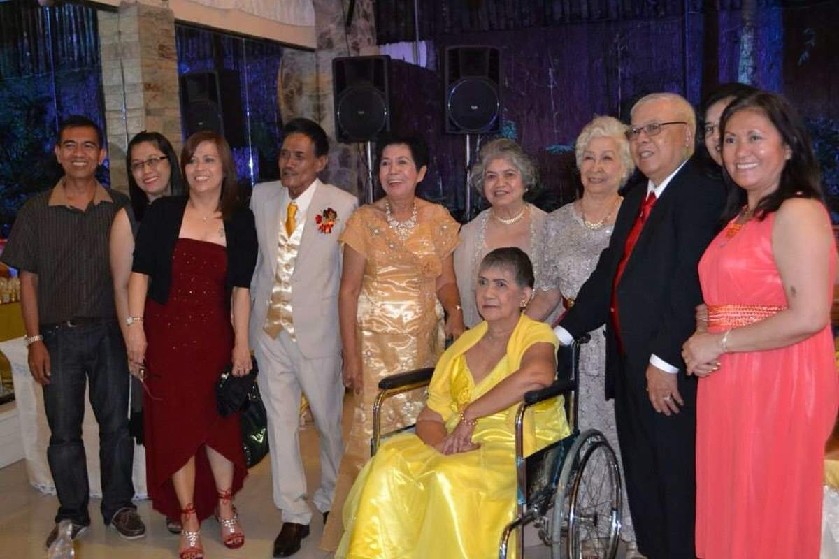 Golden wedding Wedding Party Ideas | Photo 64 of 79 | Catch My Party