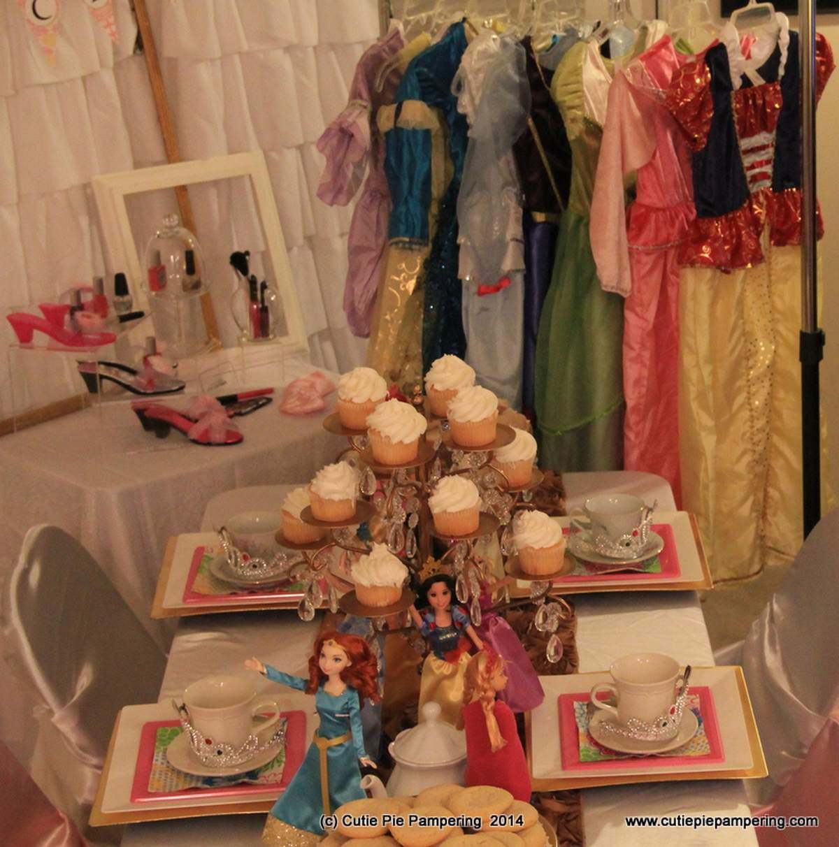 Royal Princess Party Featuring Tiana Birthday Party Ideas | Photo 2 of ...