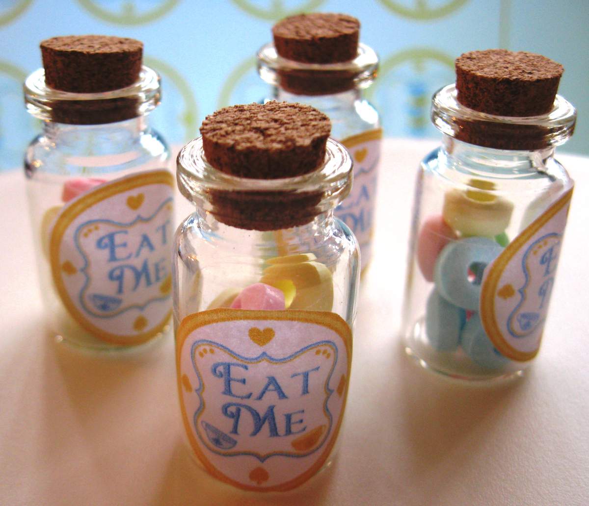 Alice in Wonderland Birthday Party Ideas | Photo 11 of 14 | Catch My Party