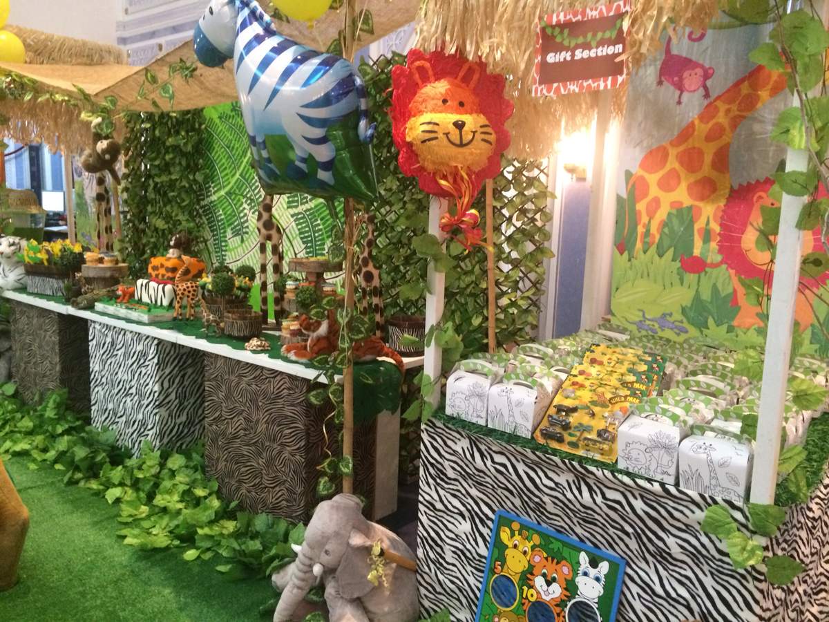 Jungle Safari Birthday Party Ideas | Photo 7 of 16 | Catch My Party