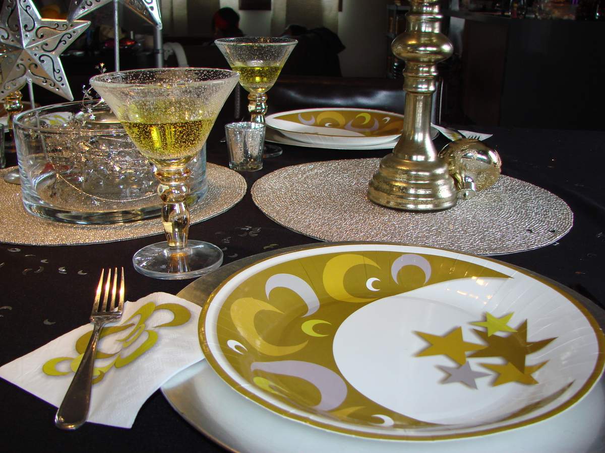 Crescent and Stars Dinner Party Party Ideas | Photo 1 of 4 | Catch My Party